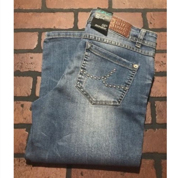 INC International Concepts | Jeans | Inc International Concepts Crop ...